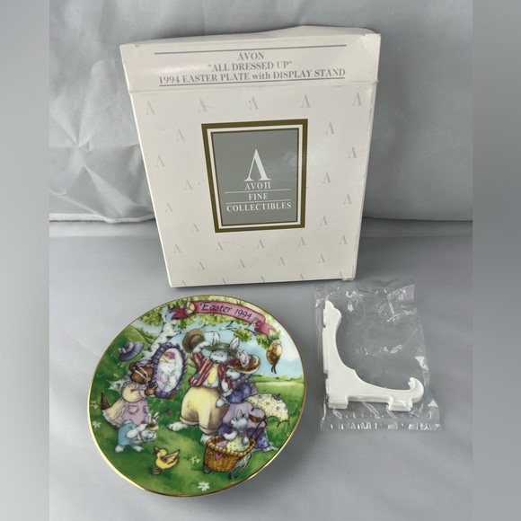 Avon | Holiday | Avon 994 Easter Plate With Display Stand | Poshmark